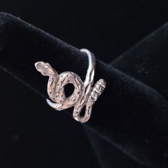 Jewelry | Sterling Silver Diamond Cut Snake Ring Size 65 | Poshmark
